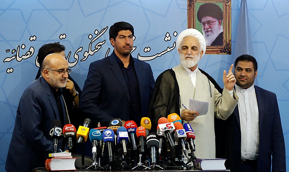 محسنی اژه‌ای: هر کسی حرفی زد و مسائلی را عنوان کرد، احضار می‌شود ...