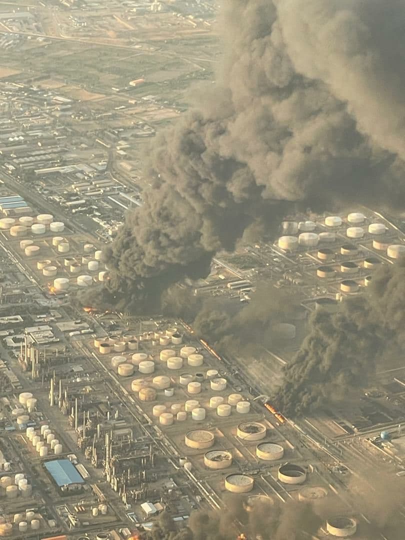 Explosion At Burning Iran Refinery Renews Large Blaze | Iran International