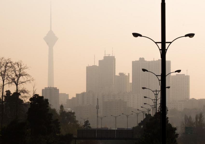 Air Pollution in Tehran Causes over 4000 Deaths a Year | Iran International